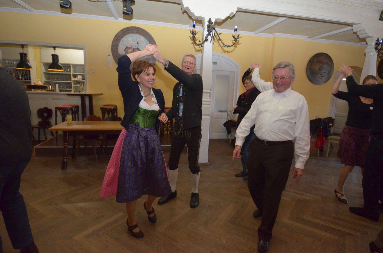 DSC_2146 – Boarisch Tanzen