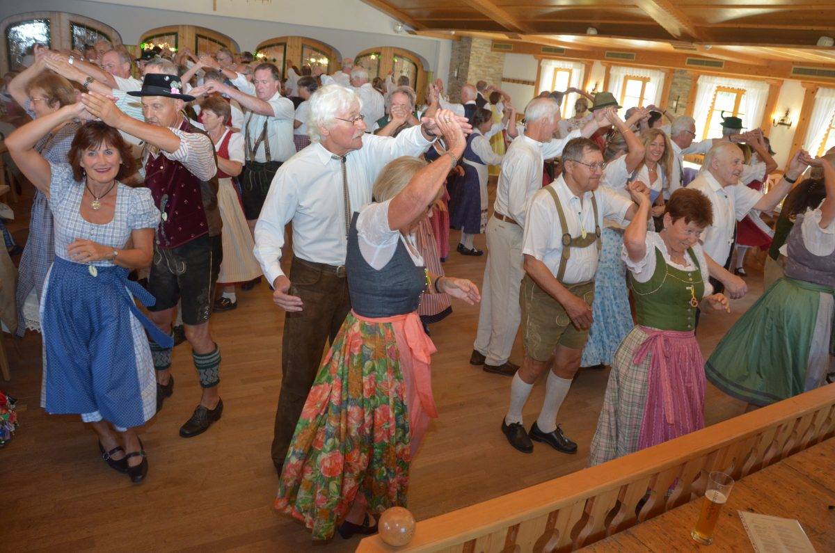 Fotoarchiv – Boarisch Tanzen